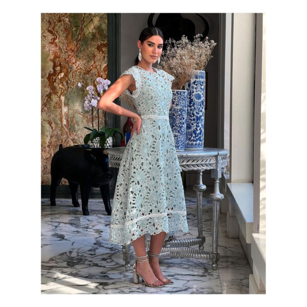 velvetclothingstore.com – Creating Your Unique Wardrobe